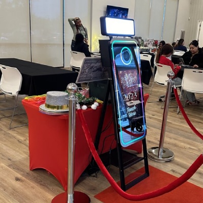 Pretty Flicks Photo Booth Rentals Offers 360 Photo Booths in Fontana ...